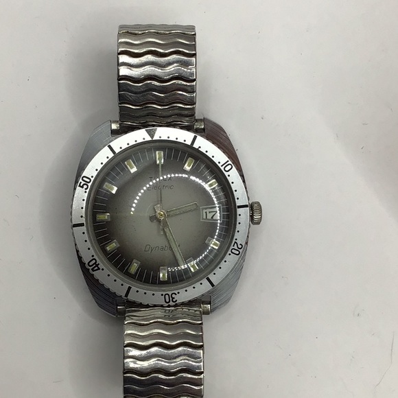Timex | Accessories | Vintage Timex Electric Dynabeat Watch With Bezel ...